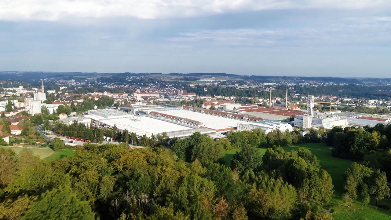 Lkw-Produktion: Wird das MAN-Werk Steyr an Siegfried Wolf und die GAZ ...
